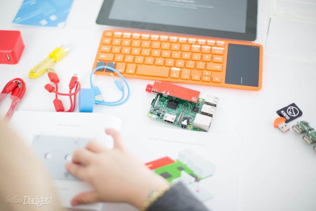 Give An Incredible Experience As A Gift: Kano Computer Kit Complete