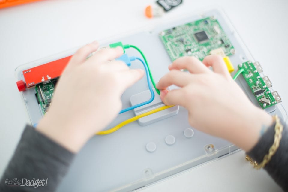 Give An Incredible Experience As A Gift: Kano Computer Kit Complete